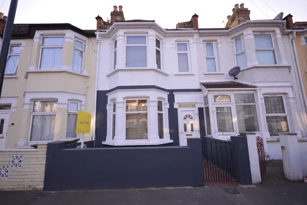 3 bedroom property for sale in Streatfield Avenue, East Ham, London ...