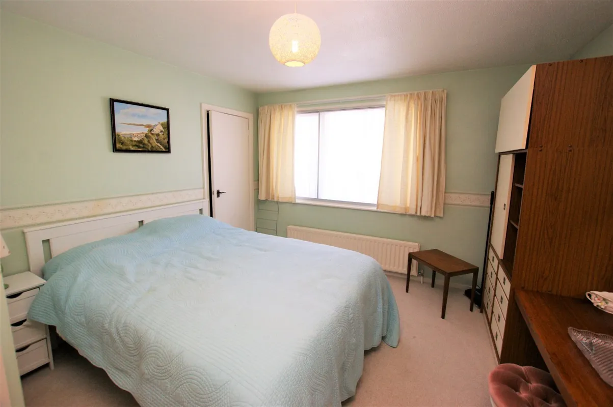 4 bedroom property for sale in Rempstone Road, Wimborne, Dorset, BH21 ...