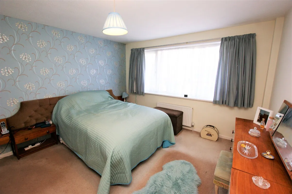 4 bedroom property for sale in Rempstone Road, Wimborne, Dorset, BH21 ...