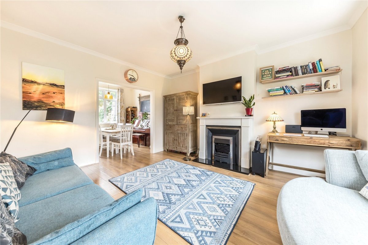 Conran 3 Bedroom Property For Sale In Alnwick Road Lee Se12 £475 000