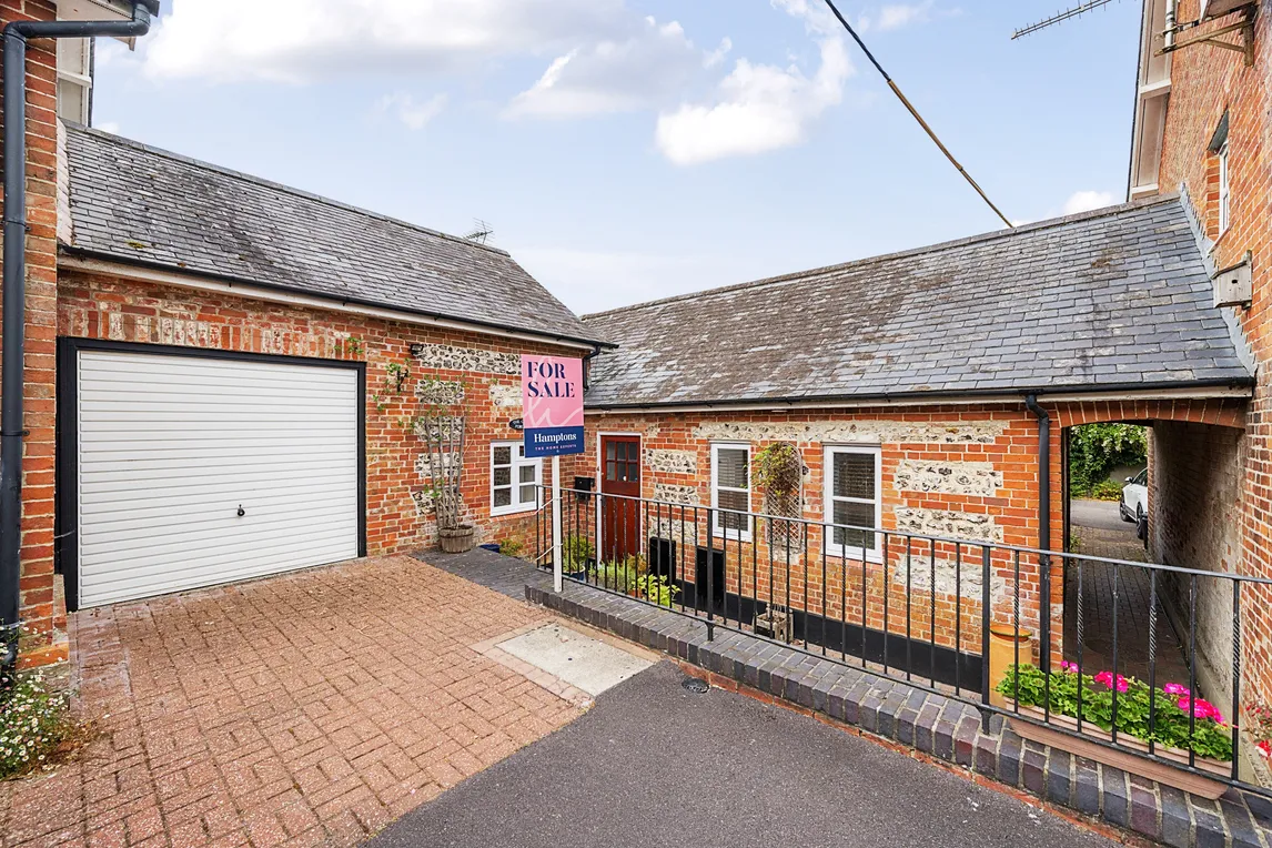 Houses for sale in Codford