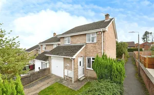 Estate & Lettings Agents in Chesterfield | Frank Innes