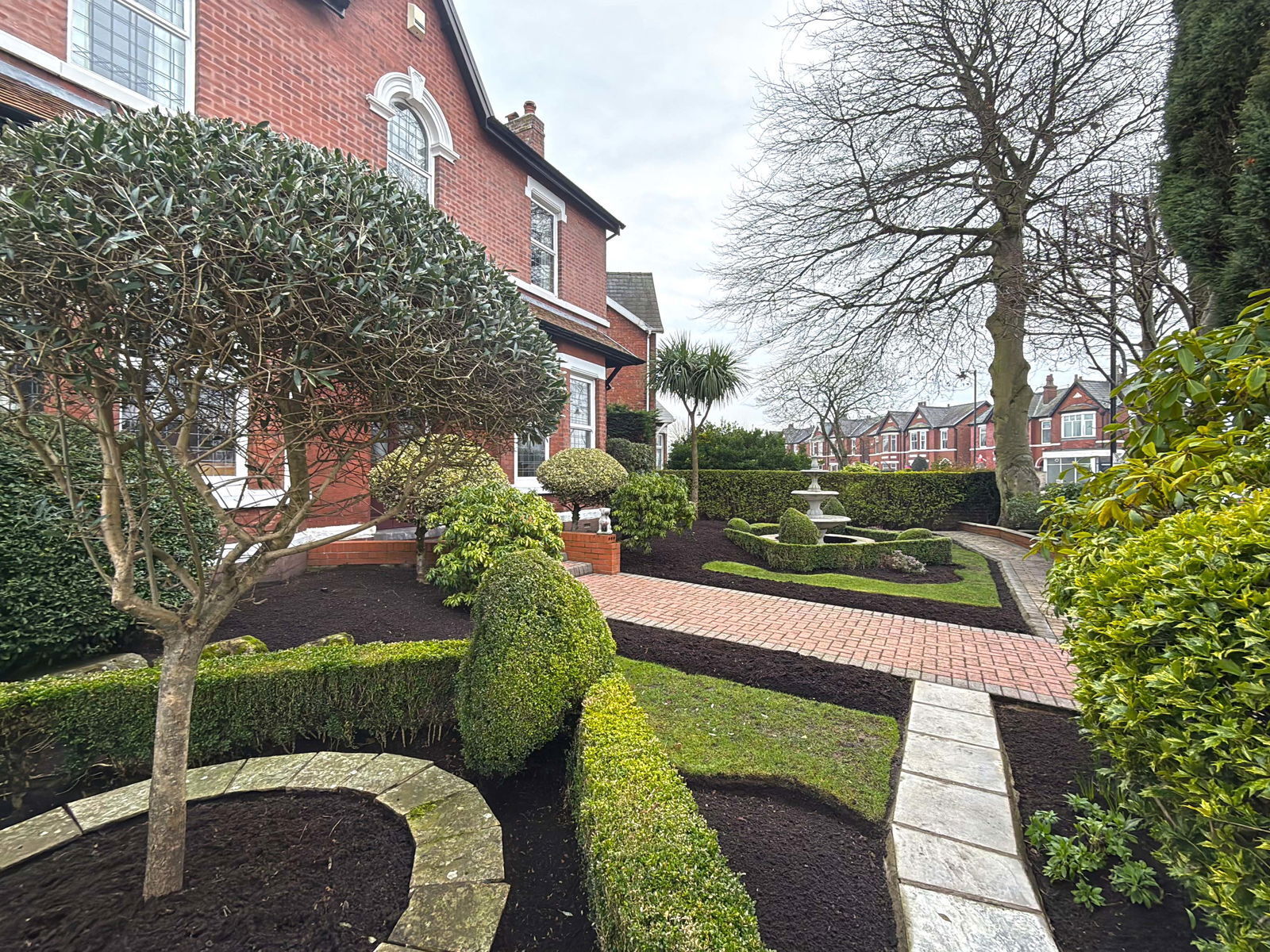 5 bedroom property for sale in Cambridge Road, Churchtown, Southport, PR9 - £465,000