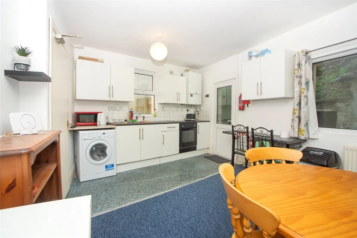 4 bedroom property for sale in Caellepa, Bangor, Gwynedd, LL57 - Offers ...