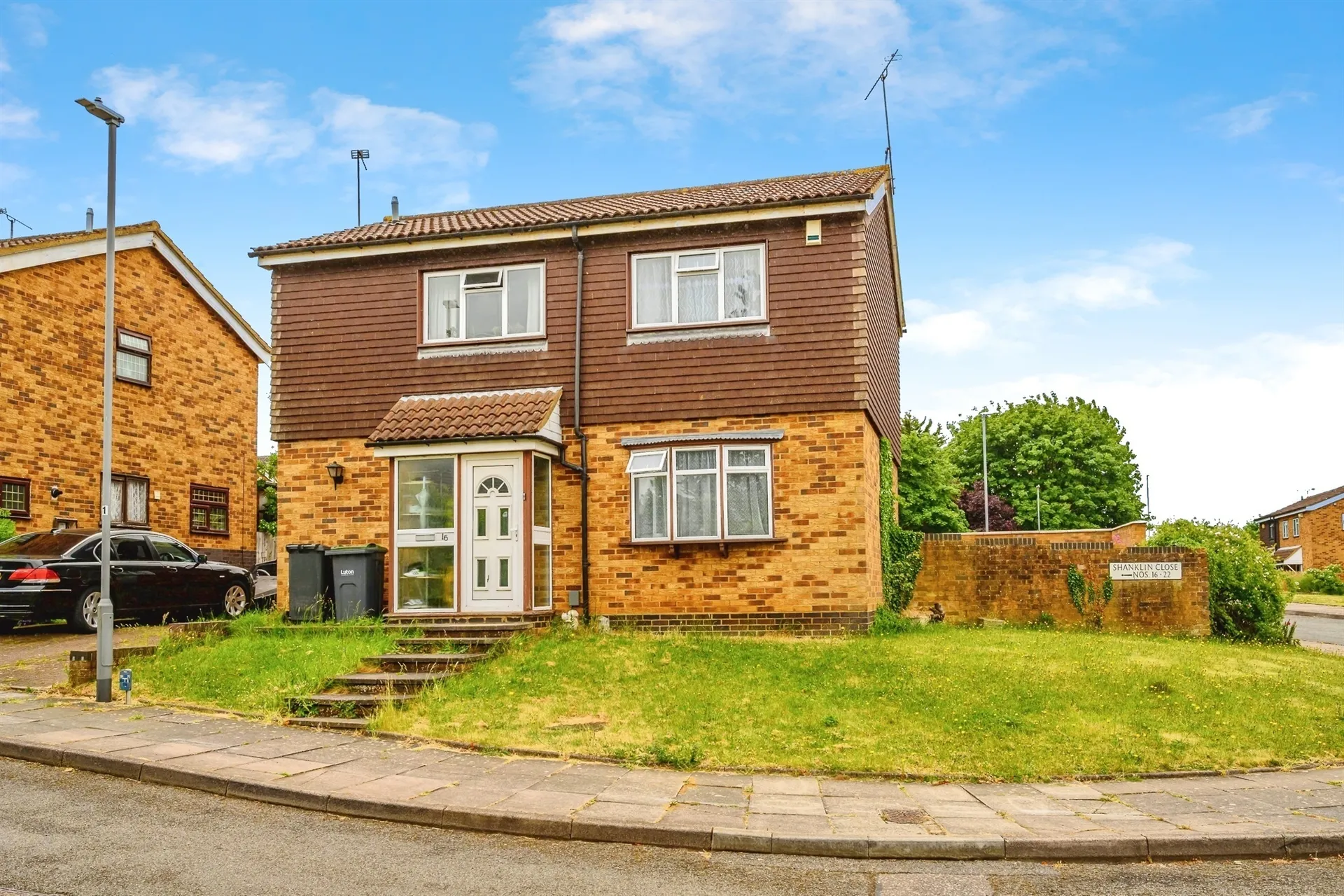 Estate Agents & Lettings Agents in Luton North | Connells Contact Us