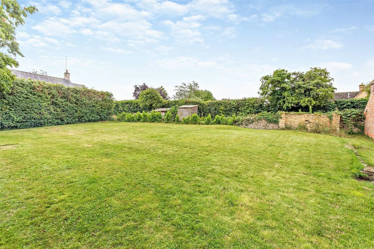 3 bedroom property for sale in Barnwell, Peterborough, Northamptonshire ...