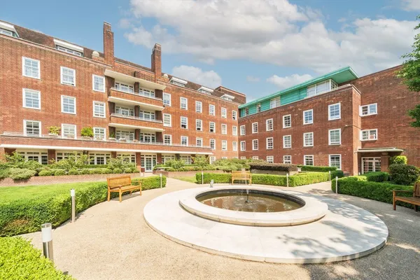 Fletchers | 2 bedroom property to let in Ravenscourt Gardens ...
