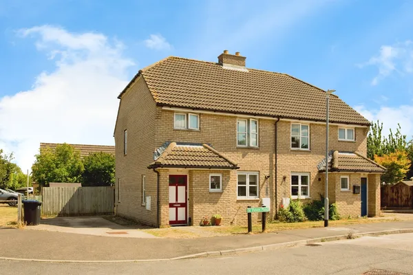 3 bedroom property for sale in St. Peters Field, Bottisham, Cambridge ...