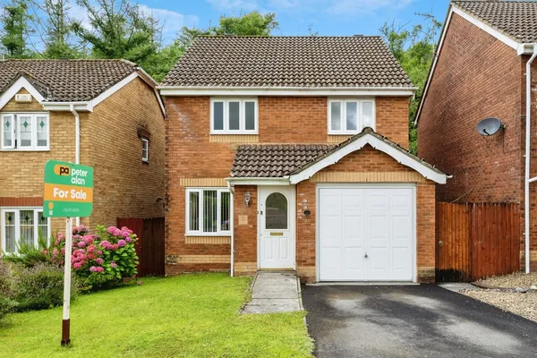 3 bedroom property for sale in Parc Penscynnor, Cilfrew, Neath - Offers ...