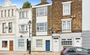 Estate & Lettings Agents in Dover | Geering & Colyer