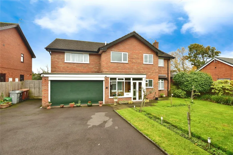 5 bedroom property for sale in Wordsworth Way, Alsager, Stoke-on-Trent ...