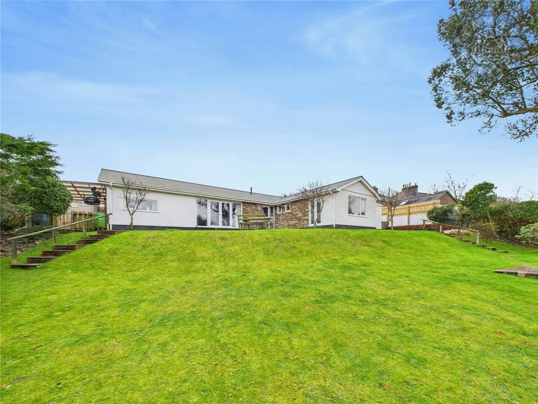 4 bedroom property for sale in Tremar Lane, St. Cleer, Liskeard ...