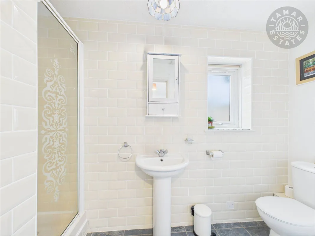 4 bedroom property for sale in Tremar Lane, St. Cleer, Liskeard ...