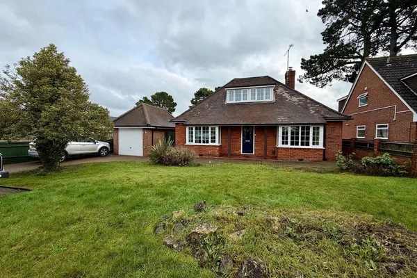 4 bedroom property to let in Long Lane, Tilehurst, Reading, RG31 6YQ ...