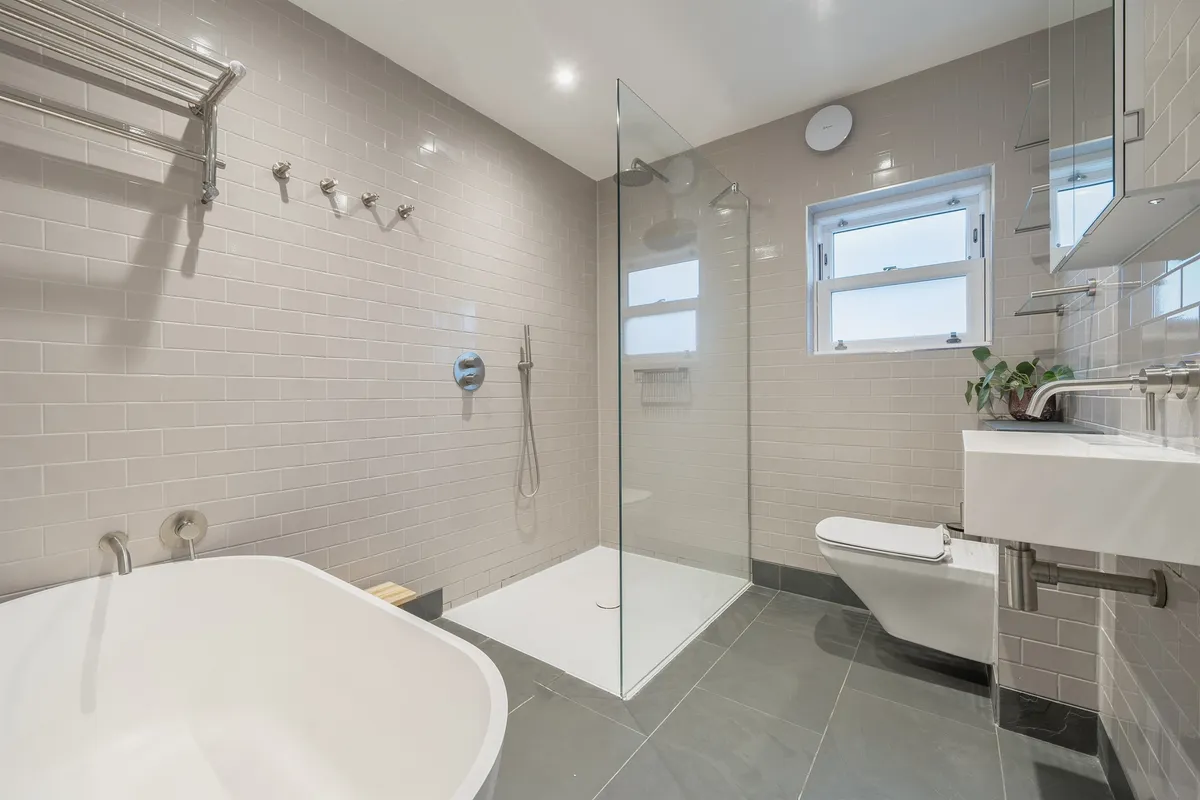 Cores End Road, Bourne End - 3 bedroom semi-detached house - Roger Platt