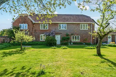 Properties for sale in Devizes