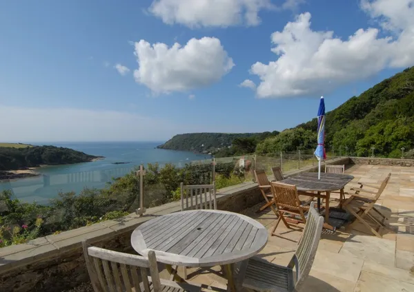 Stunning panoramic views beckon from substantial Salcombe home ...