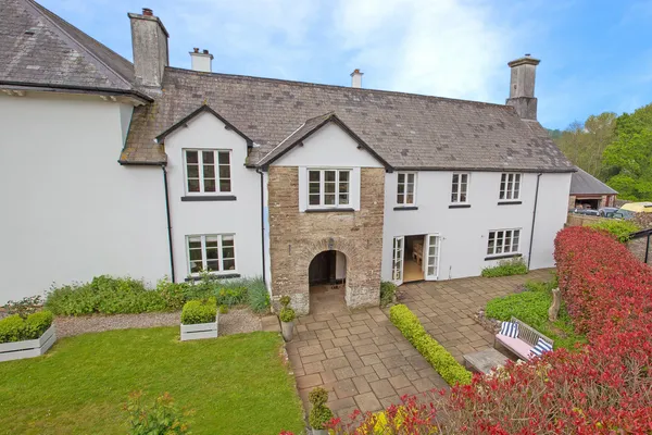 Georgian wing of a manor house makes a fine home | Marchand Petit ...