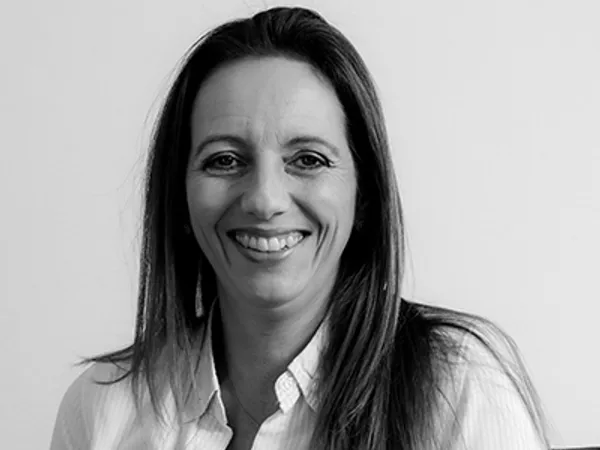 meet the team - Victoria Furnell | Furnell Residential - Estate Agents ...